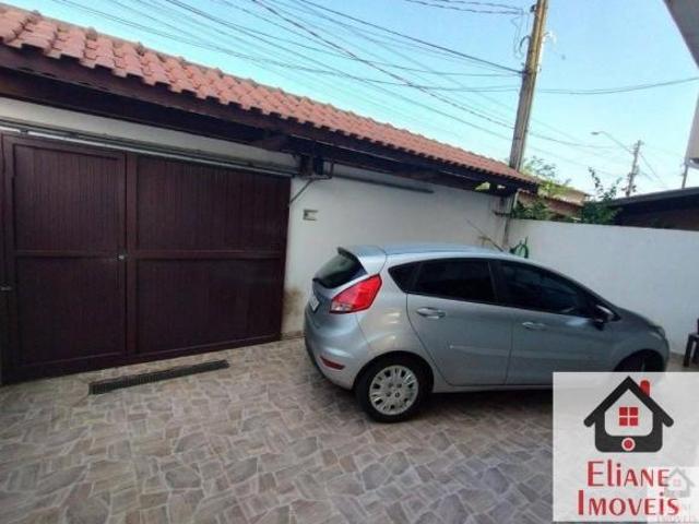 Sobrado com 4 dormitórios à venda, 191 m² por R$ 670.500,00 Parque Residencial Vila União Campin