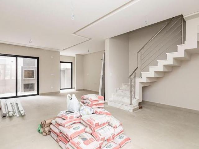 Sobrado com 4 dormitórios à venda, 192 m² por R$ 1.320.000,00 Água Verde Curitiba/PR