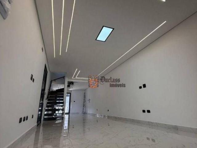 Sobrado com 4 dormitórios à venda, 204 m² por R$ 1.690.000,00 Boqueirão Praia Grande/SP