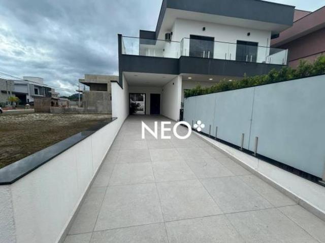 Sobrado com 4 dormitórios à venda, 207 m² por R$ 1.650.000,00 Balneário Florida Peruíbe/SP