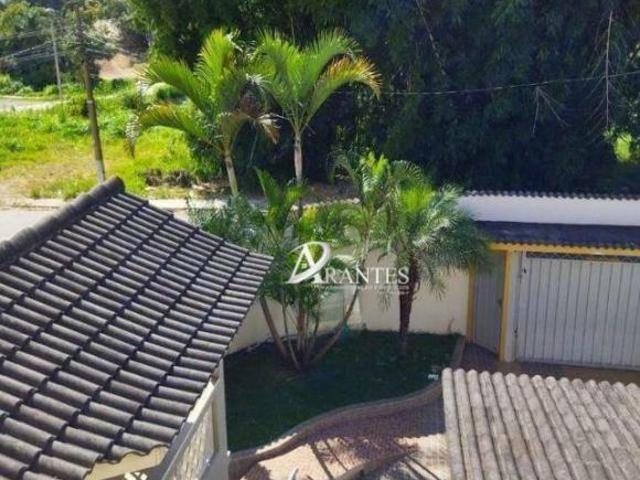 Sobrado com 4 dormitórios à venda, 209 m² por R$ 930.000,00 Jardim Maristela Atibaia/SP