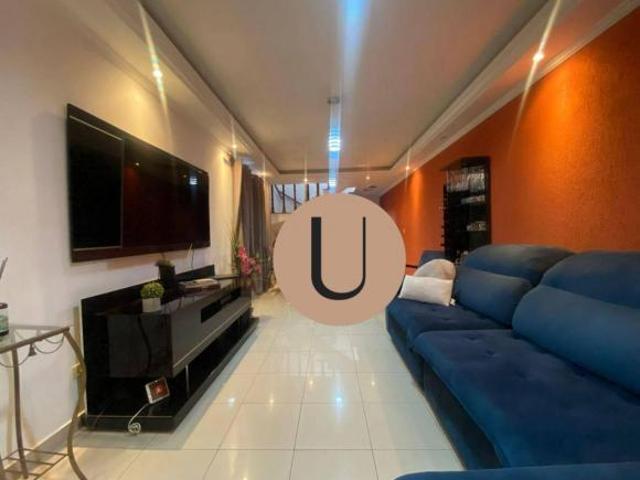 Sobrado com 4 dormitórios à venda, 200 m² por R$ 835.000,00 Vila Matilde São Paulo/SP