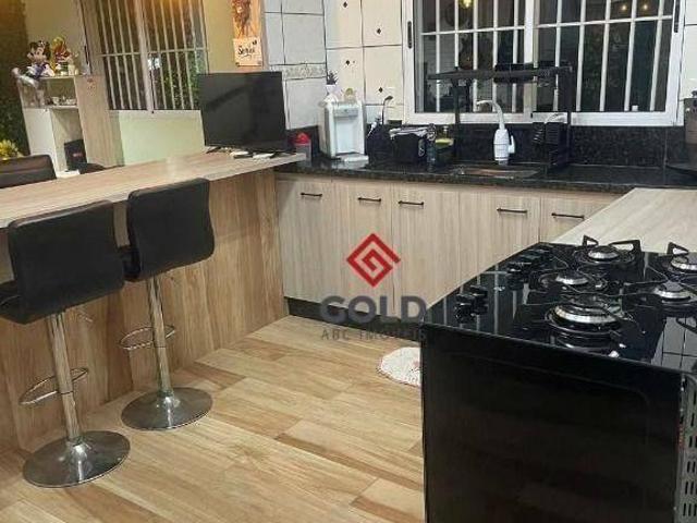 Sobrado com 4 dormitórios à venda, 215 m² por R$ 850.000,00 Jardim Las Vegas Santo André/SP