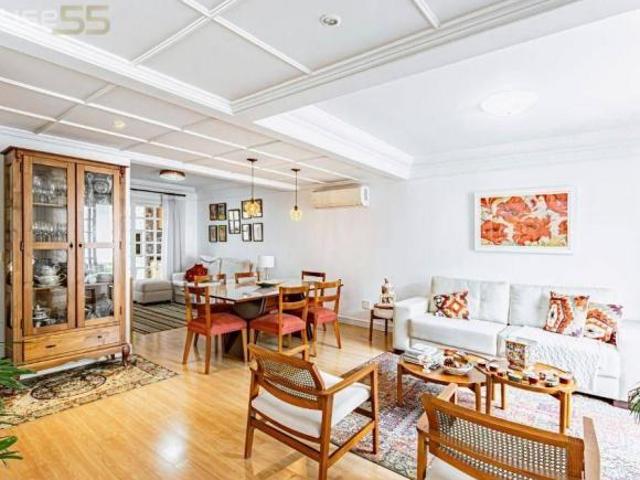 Sobrado com 4 dormitórios à venda, 216 m² por R$ 1.350.000,00 Mercês Curitiba/PR
