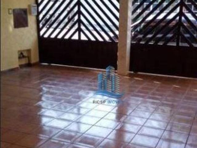 Sobrado com 4 dormitórios à venda, 216 m² por R$ 960.000,00 Barcelona São Caetano do Sul/SP
