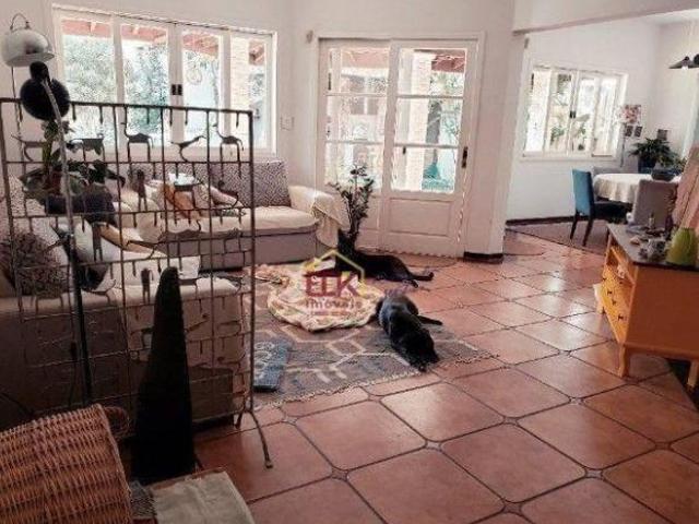 Sobrado com 4 dormitórios à venda, 217 m² por R$ 2.100.000,00 Jardim Esplanada II São José dos C