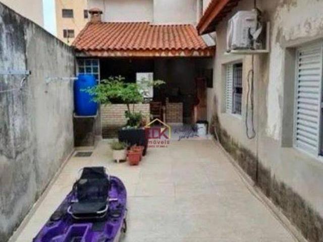 Sobrado com 4 dormitórios à venda, 210 m² por R$ 1.280.000,00 Jardim Pereira do Amparo Jacareí/S