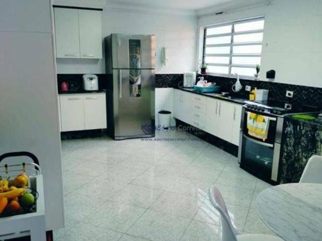 Sobrado com 4 dormitórios à venda, 210 m² por R$ 1.300.000 Jardim Santa Mena Guarulhos/SP