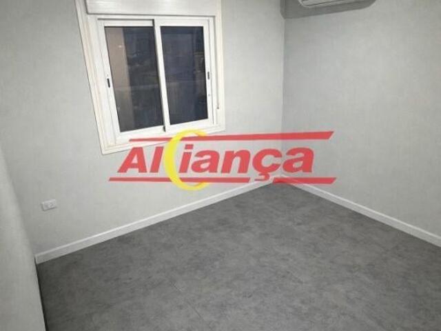 SOBRADO COM 4 DORMITÓRIOS A VENDA, 210 m² PQ. UIRAPURU GUARULHOS/SP