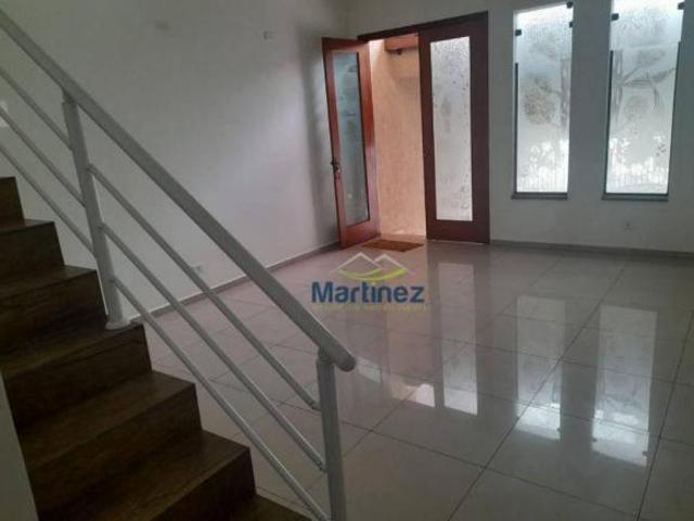 Sobrado com 4 dormitórios à venda, 211 m² por R$ 830.000,00 Parque São Lucas São Paulo/SP