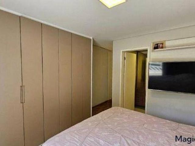 Sobrado com 4 dormitórios à venda, 212 m² por R$ 1.000.000,00 Vila Floresta Santo André/SP