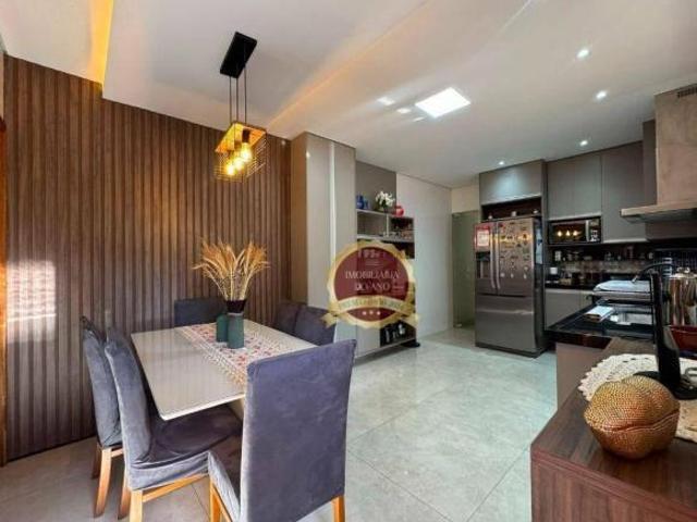 Sobrado com 4 dormitórios à venda, 212 m² por R$ 1.300.000 Vila Guilhermina Praia Grande/SP