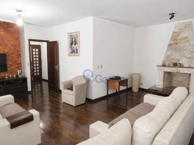 Sobrado com 4 dormitórios à venda, 224 m² por R$ 850.000,00 Campo Grande São Paulo/SP
