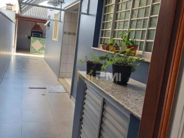 Sobrado com 4 dormitórios à venda, 225 m² por R$ 1.290.000,00 Jardim Okinawa Paulínia/SP