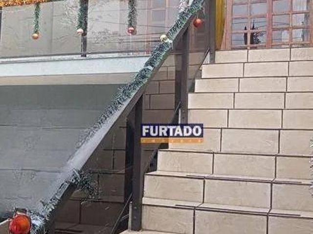 Sobrado com 4 dormitórios à venda, 226 m² Jardim Monte Líbano Santo André/SP