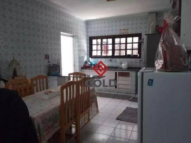 Sobrado com 4 dormitórios à venda, 226 m² por R$ 690.000,00 Parque Jaçatuba Santo André/SP