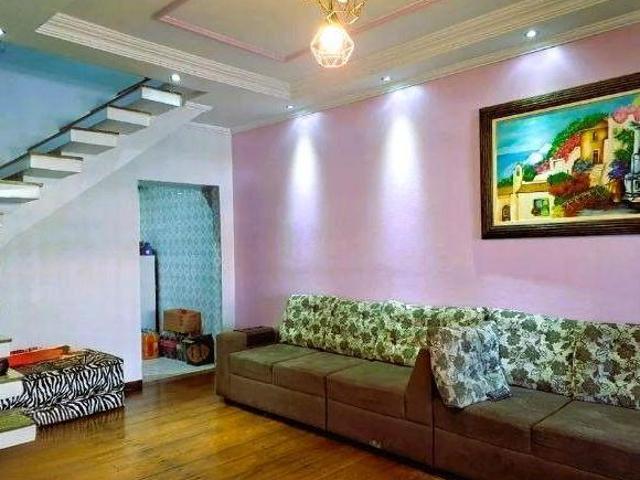 Sobrado com 4 dormitórios à venda, 226 m² por R$ 700.000,00 Parque Jaçatuba Santo André/SP