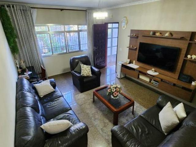 Sobrado com 4 dormitórios à venda, 220 m² por R$ 780.000 Vila Matilde São Paulo/SP