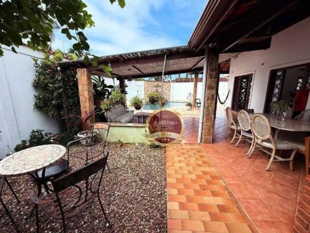 Sobrado com 4 dormitórios à venda, 222 m² por R$ 1.600.000 Balneário Flórida Praia Grande/SP