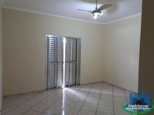 Sobrado com 4 dormitórios à venda, 222 m² por R$ 690.000,00 Jardim Santa Rita Guarulhos/SP