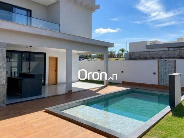 Sobrado com 4 dormitórios à venda, 223 m² por R$ 1.699.000 Residencial Marília Senador Canedo/Go