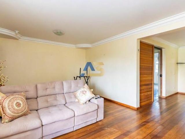 Sobrado com 4 dormitórios à venda, 234 m² por R$ 1.280.000,00 Portão Curitiba/PR