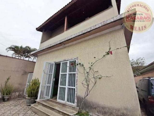 Sobrado com 4 dormitórios à venda, 235 m² por R$ 1.400.000,00 Maracanã Praia Grande/SP