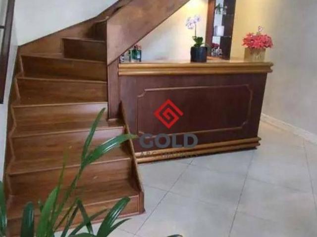 Sobrado com 4 dormitórios à venda, 235 m² por R$ 980.000,00 Utinga Santo André/SP