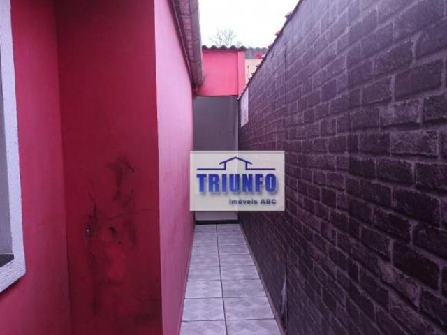 Sobrado com 4 dormitórios à venda, 237 m² por R$ 650.000,00 Vila Pires Santo André/SP