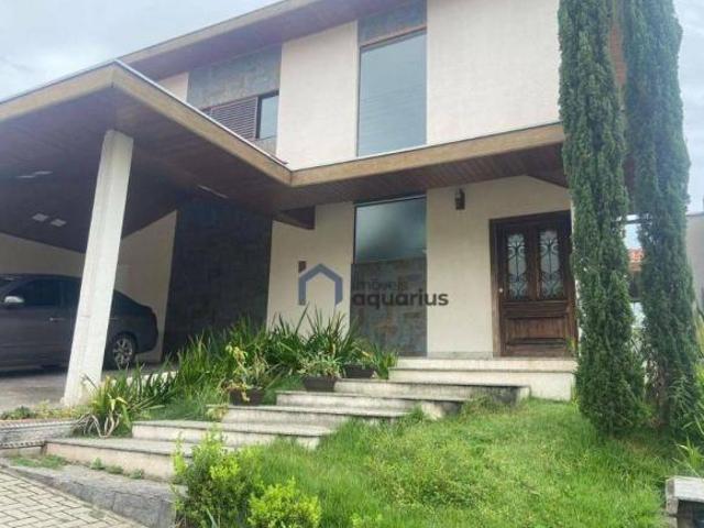Sobrado com 4 dormitórios à venda, 238 m² por R$ 1.650.000,00 Condomínio Residencial Mantiqueira