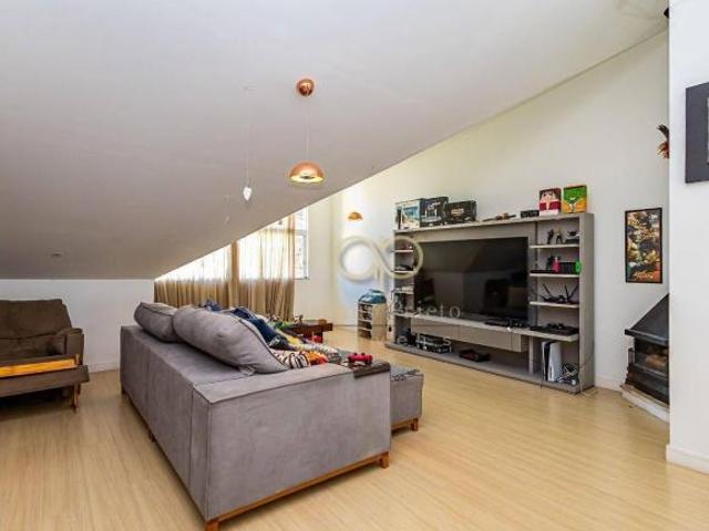 Sobrado com 4 dormitórios à venda, 238 m² por R$ 1.300.000,00 Vista Alegre Curitiba/PR