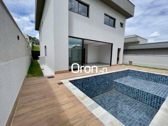 Sobrado com 4 dormitórios à venda, 230 m² por R$ 1.590.000,00 Jardins Barcelona Senador Canedo/G