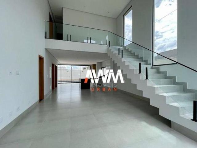 Sobrado com 4 dormitórios à venda, 230 m² por R$ 1.590.000,00 Jardins Barcelona Senador Canedo/G