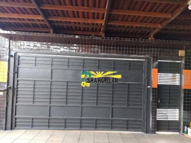 Sobrado com 4 dormitórios à venda, 230 m² por R$ 760.000,00 Vila Nogueira Diadema/SP