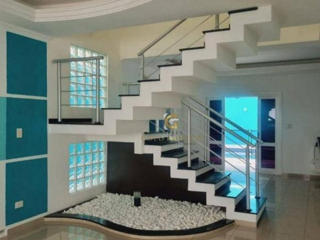 Sobrado com 4 dormitórios à venda, 245 m² por R$ 1.537.000,00 Urbanova São José dos Campos/SP