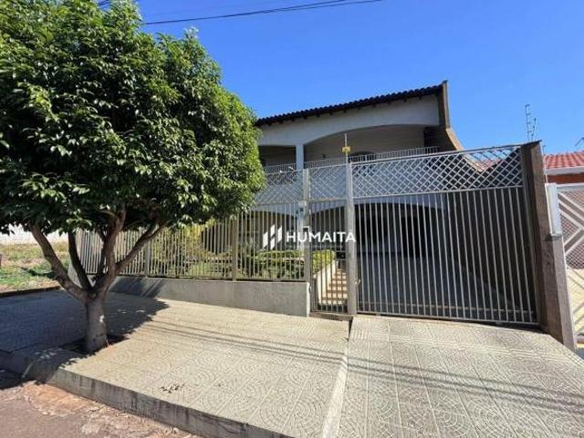 Sobrado com 4 dormitórios à venda, 248 m² por R$ 990.000,00 Jardim Tókio Londrina/PR