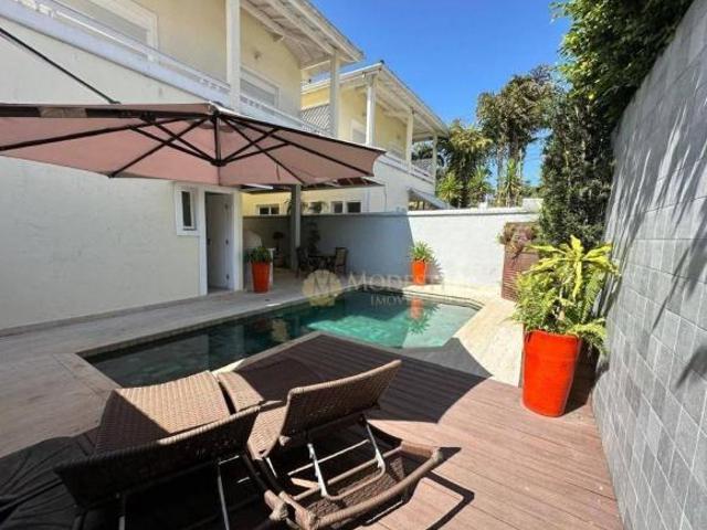 Sobrado com 4 dormitórios à venda, 240 m² por R$ 3.950.000,00 Juquehy São Sebastião/SP