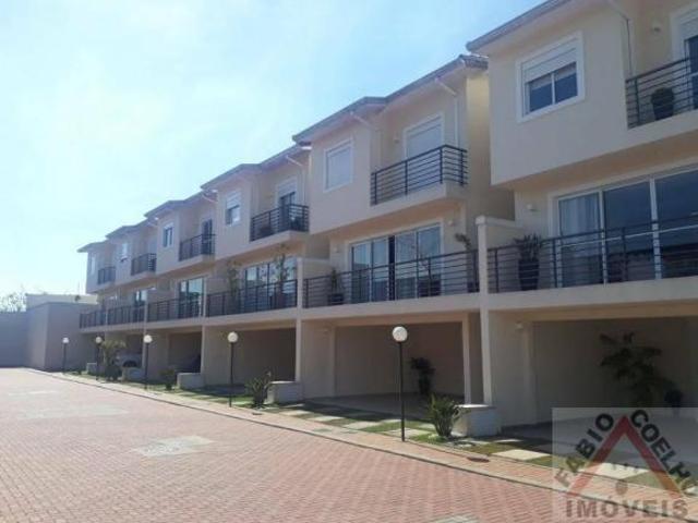 Sobrado com 4 dormitórios à venda, 240 m² por R$ 2.500.000,00 Interlagos São Paulo/SP