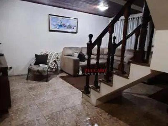 Sobrado com 4 dormitórios à venda, 240 m² por R$ 680.000,00 Jardim Vila Galvão Guarulhos/SP