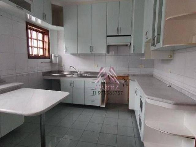 Sobrado com 4 dormitórios à venda, 240 m² por R$ 890.000,00 Suíço São Bernardo do Campo/SP