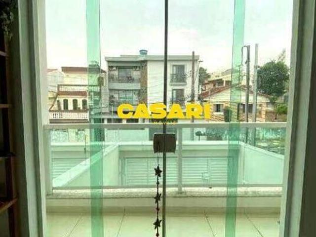 Sobrado com 4 dormitórios à venda, 242 m² por R$ 1.180.000,00 Vila Pinheirinho