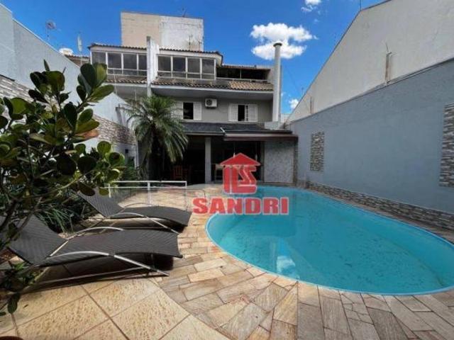 Sobrado com 4 dormitórios à venda, 243 m² por R$ 1.300.000,00 Jardim Iguaçu Maringá/PR
