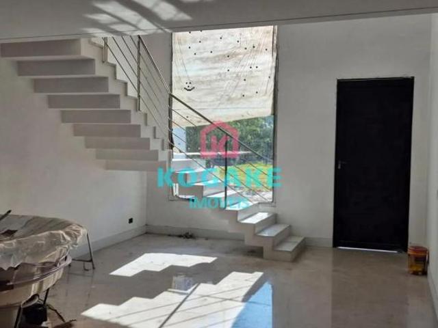 Sobrado com 4 dormitórios à venda, 256 m² por R$ 1.890.000,00 Floresta São José dos Campos/SP