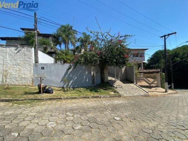 Sobrado com 4 dormitórios à venda, 257 m² por R$ 2.500.000,00 São Francisco São Sebastião/SP