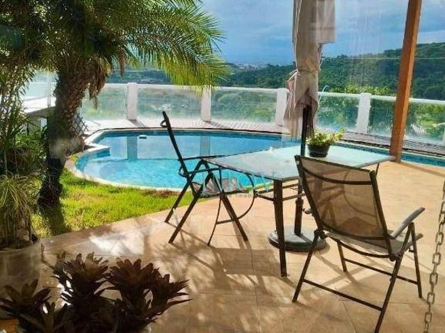 Sobrado com 4 dormitórios à venda, 250 m² por R$ 1.700.000,00 Condomínio Terras de Santa Mariana