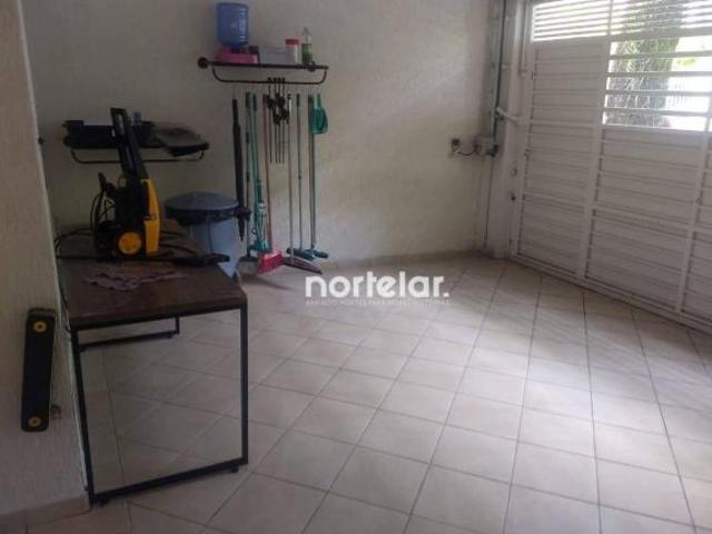 Sobrado com 4 dormitórios à venda, 250 m² por R$ 1.060.000,00 Jardim das Laranjeiras São Paulo/S