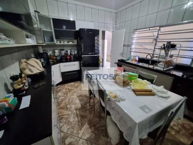 Sobrado com 4 dormitórios à venda, 250 m² por R$ 380.000 Cidade Miguel Badra Suzano/SP