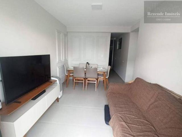 Sobrado com 4 dormitórios à venda, 250 m² por R$ 599.000 Campo Comprido Contrato de compra e venda