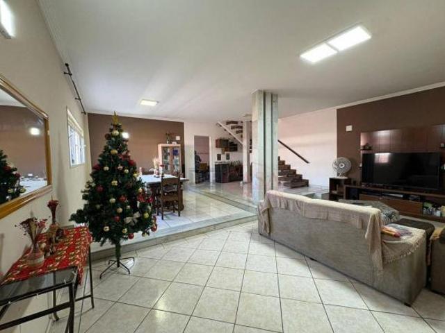 Sobrado com 4 dormitórios à venda, 250 m² Vila Ré São Paulo/SP