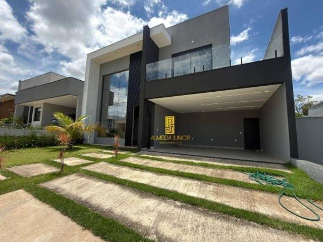 Sobrado com 4 dormitórios à venda, 251 m² por R$ 2.060.000,00 Condomínio Residencial Milano Inda